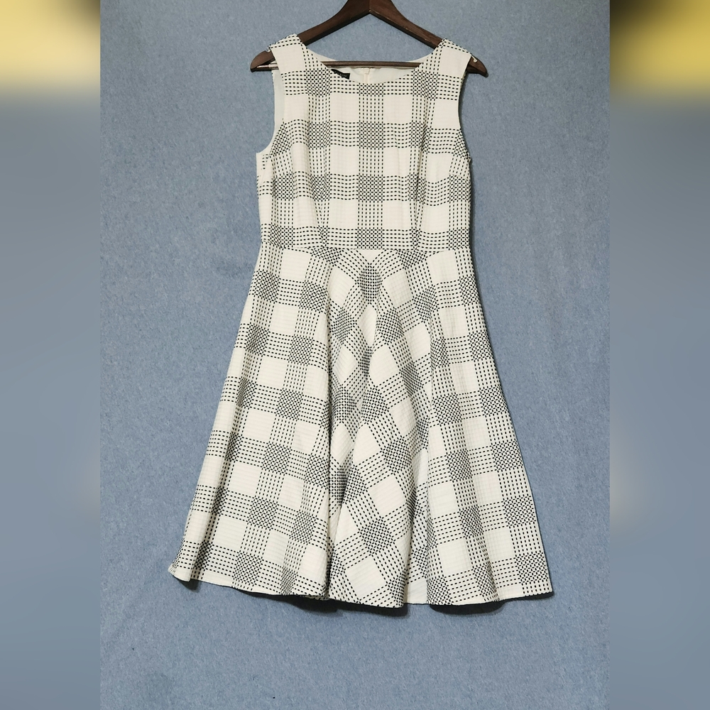 Talbots Sleeveless Checkered Midi Dress. Size Small - Gem